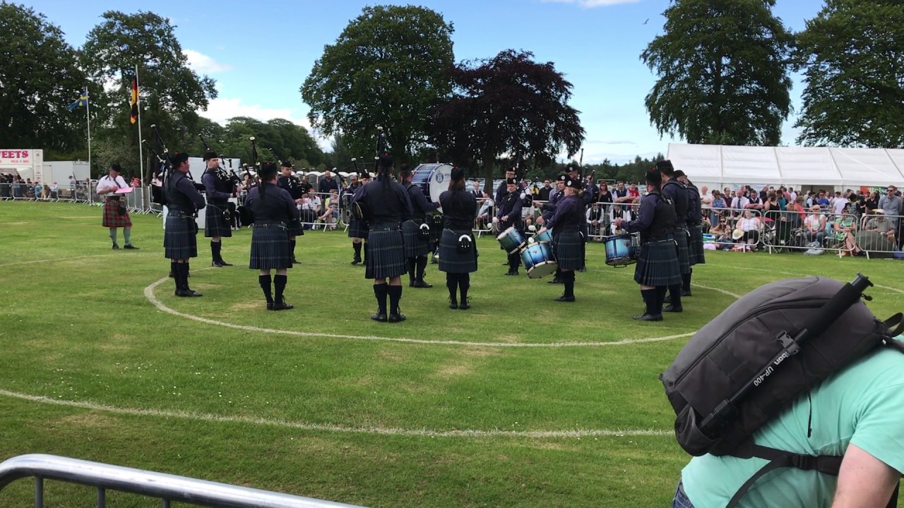 Grampian Police Scotland Pipe Band - Aberdeen Games 2017 grade 2 ...
