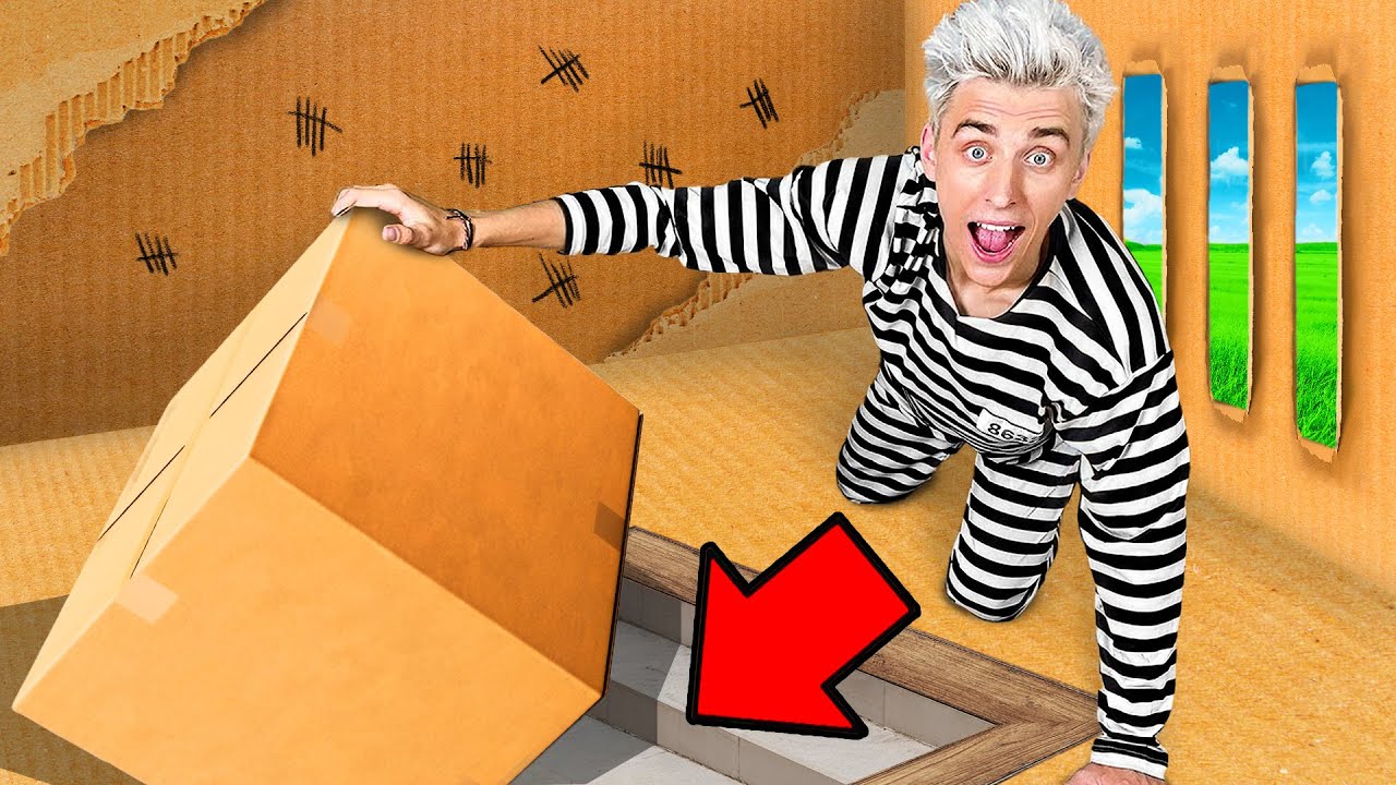 BOX FORT PRISON ESCAPE Challenge **3 part** - YouTube