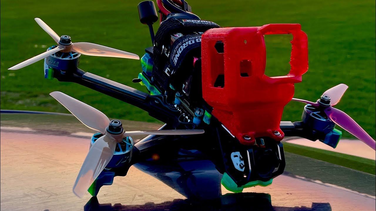 FPV - Volador 2 VD5 Maiden into the sun - YouTube