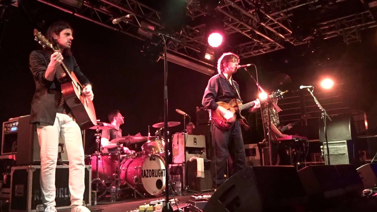 Razorlight - Somewhere Else live in Edinburgh - YouTube
