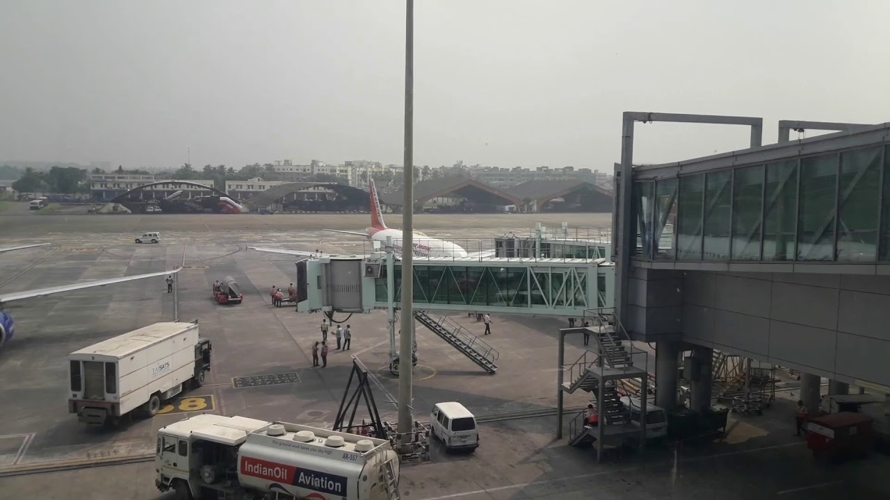 KOLKATA(CCU) AIRPORT - YouTube