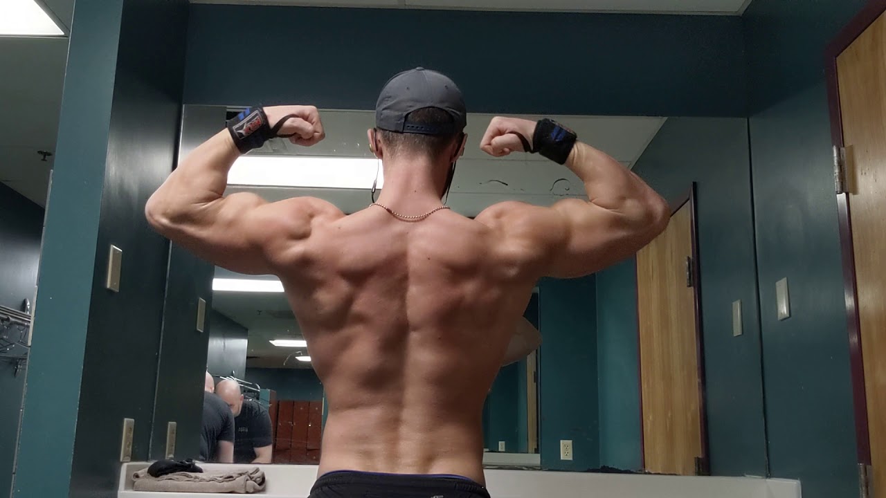 Trained and cardio all fasted - chest day posing bodybuilding men's ...