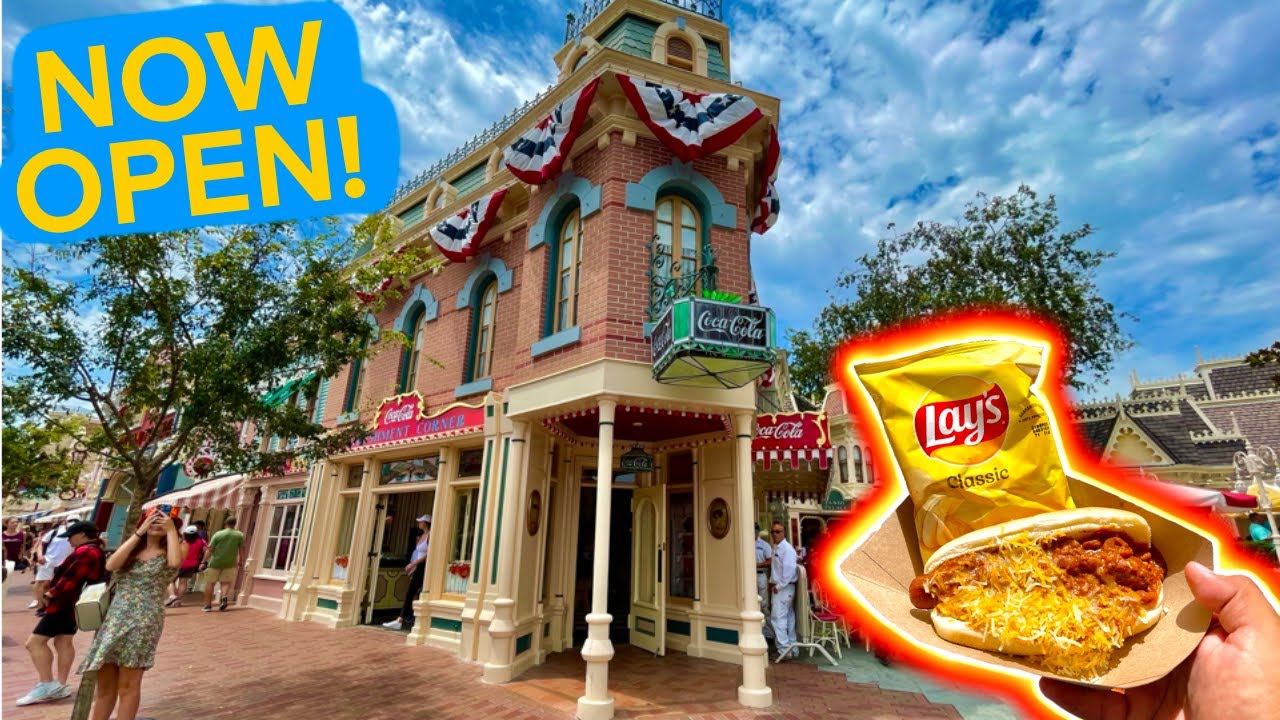Refreshment Corner Reopens At Disneyland! 7/8/21 | Exploring Main ...