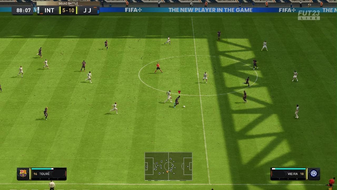 Varane funny tackle - YouTube