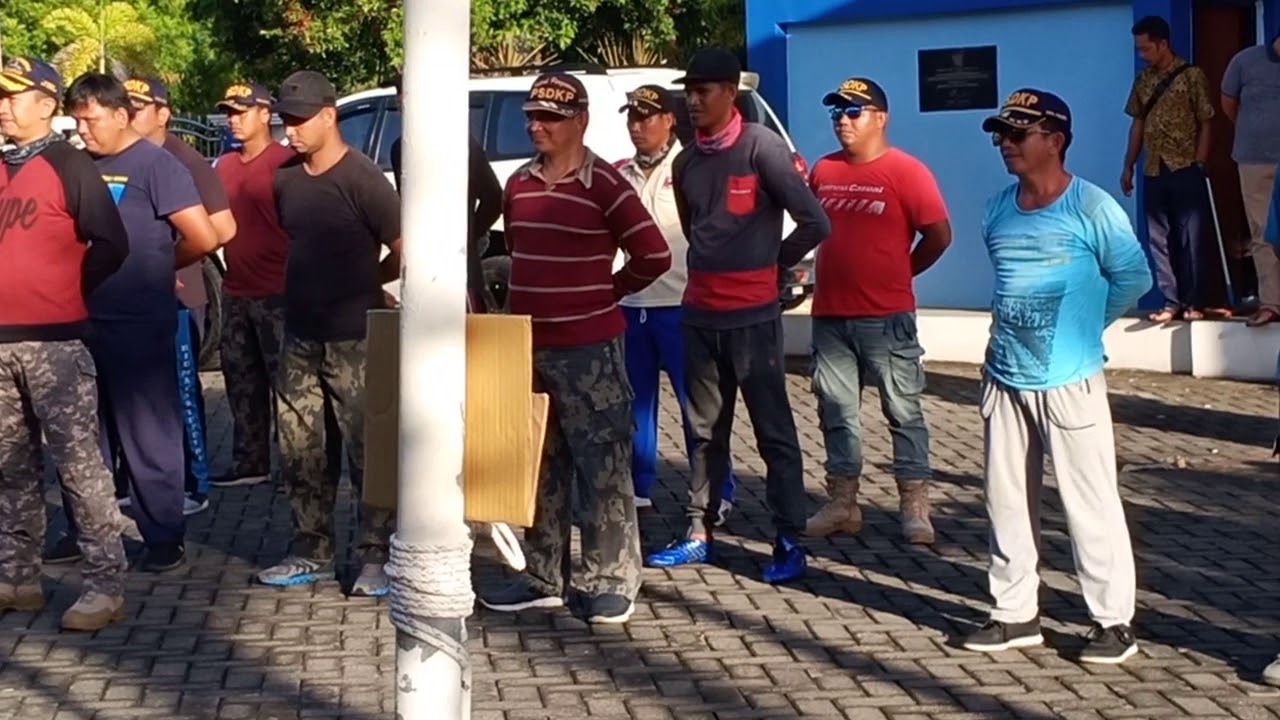 Latihan Latihan Latihan Awak Kapal Pengawas Perikanan - YouTube