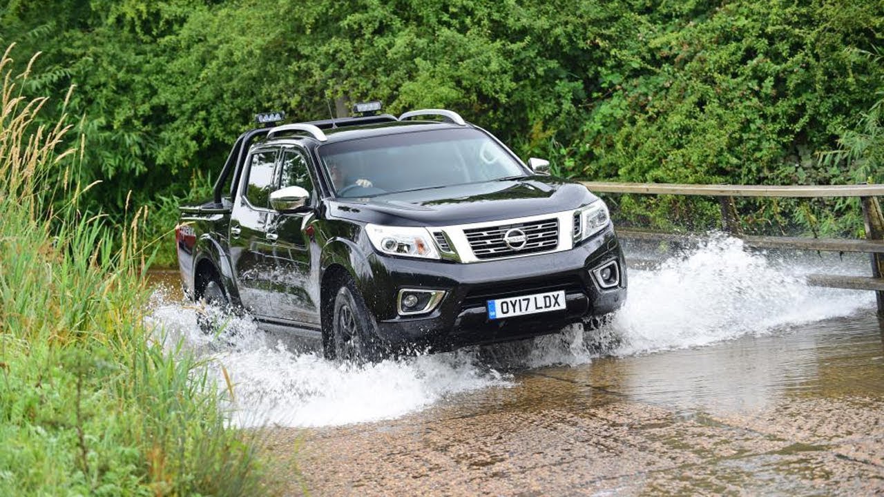 Nissan Navara Trek-1° 2017 review - YouTube