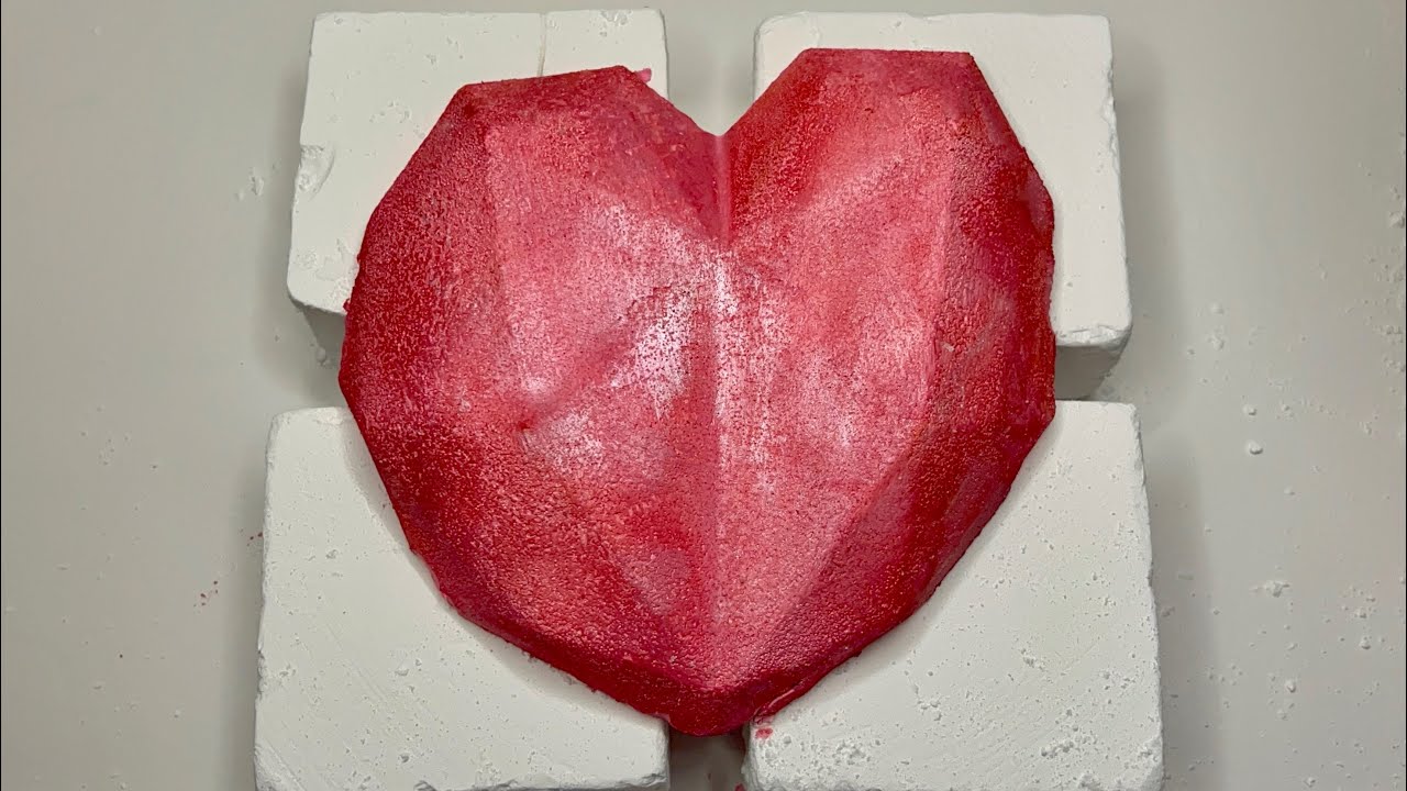 PINK REFORMED HEART & GHOLIBN GYM CHALK | SATISFYING ASMR 2021 - YouTube