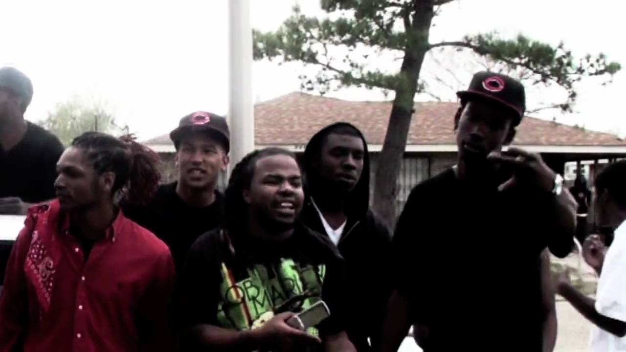 Dread Lock Gang:Feat YO:We Can Get It In - YouTube