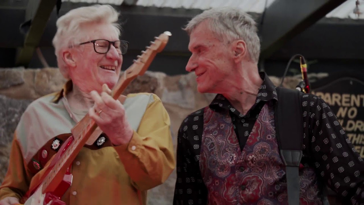 Let Me Love You Phil Manning Guitar Fever Tasmania - YouTube