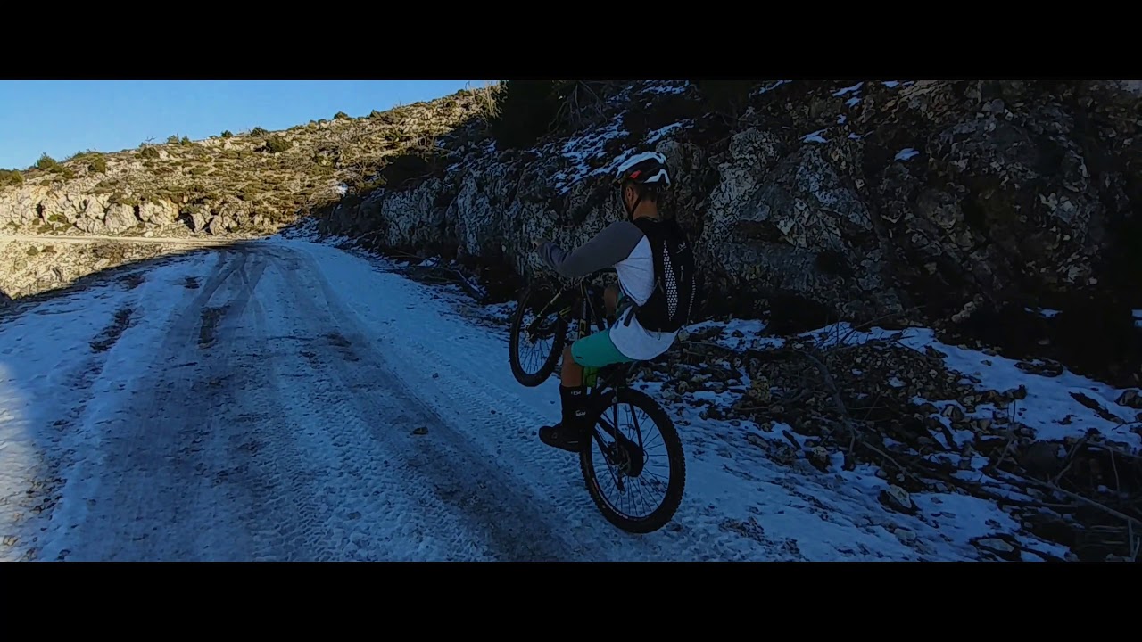 Gravity Freaks - Enduro Day at Parnitha Mount. - YouTube