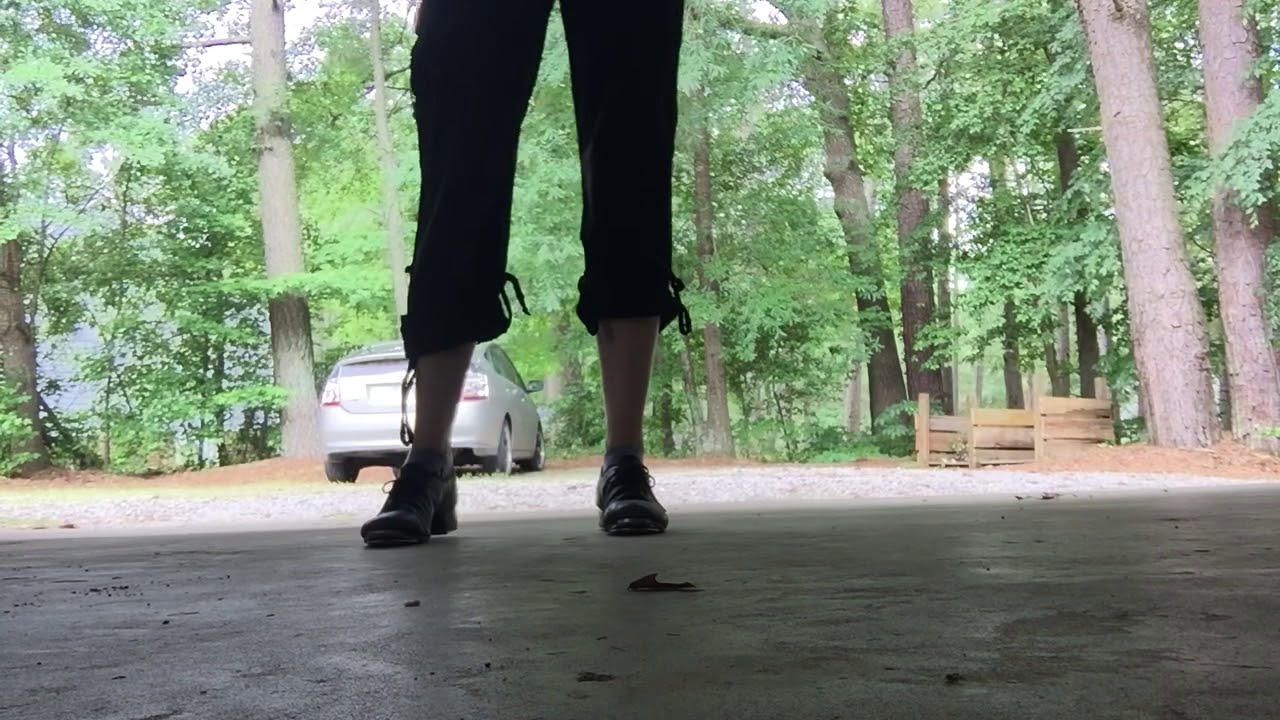 Giddy On Up Walk Through - YouTube