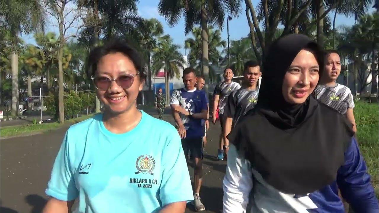 LARI 10 KM ORGANIK DAN SISWA PUSDIKPAL - YouTube