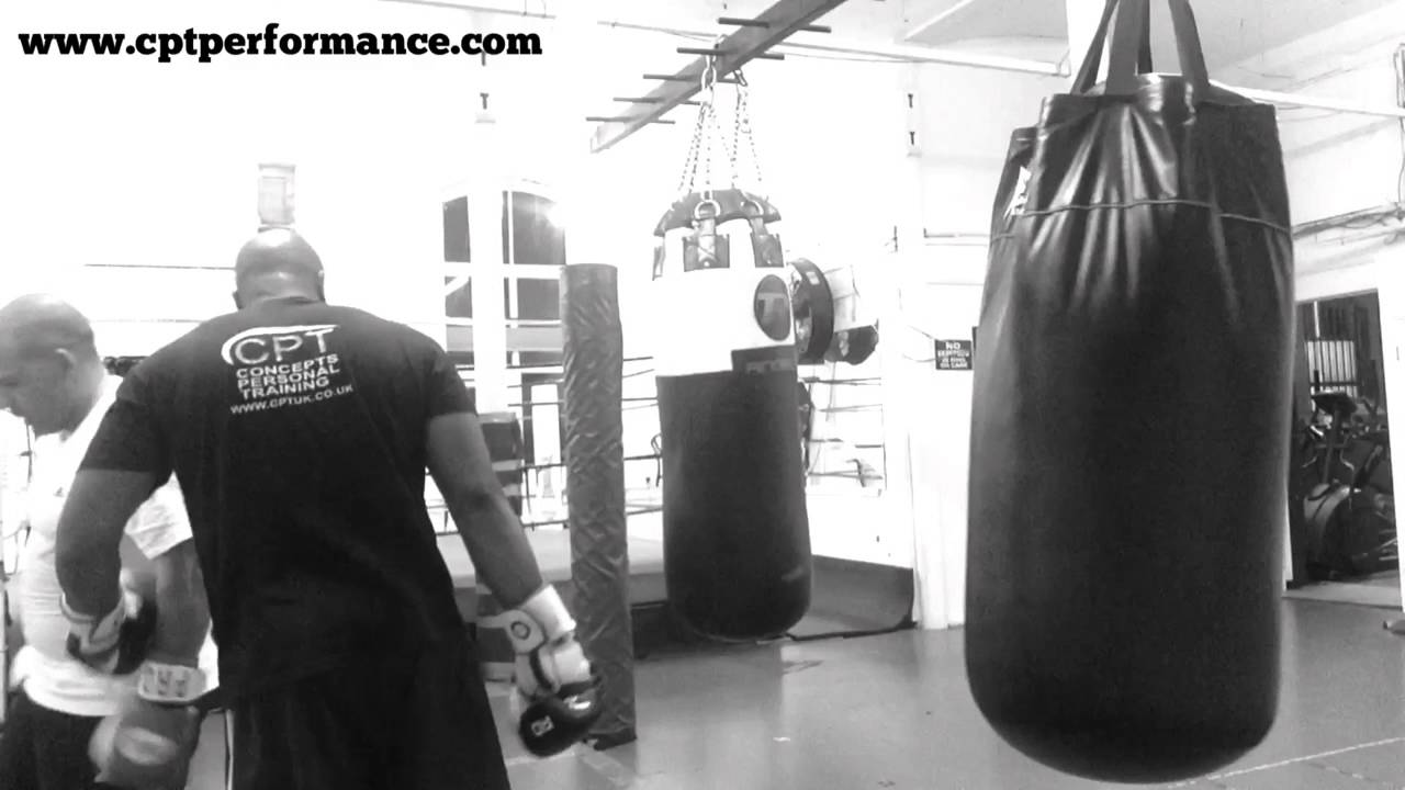 Boxing Finisher on Heavy Punch Bag | Boxing Training Nottingham ...