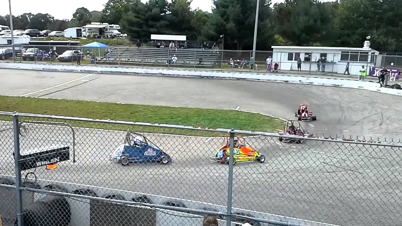 Little t speedway zach jurcik - YouTube