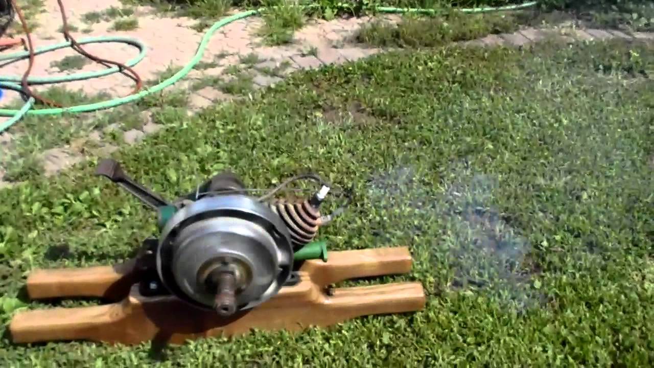 Maytag gas engine 92 - YouTube
