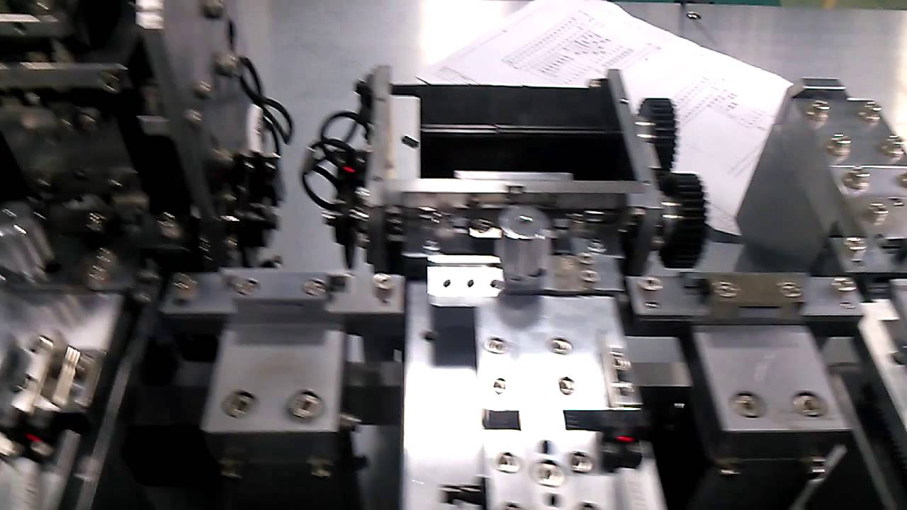 Automation Connector insert machine using Cam axis - YouTube