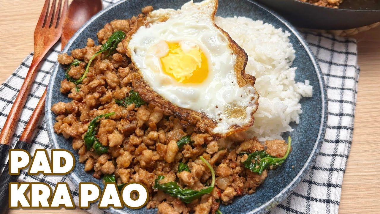PAD KRA PAO (THAI HOLY BASIL PORK STIR FRY) - YouTube