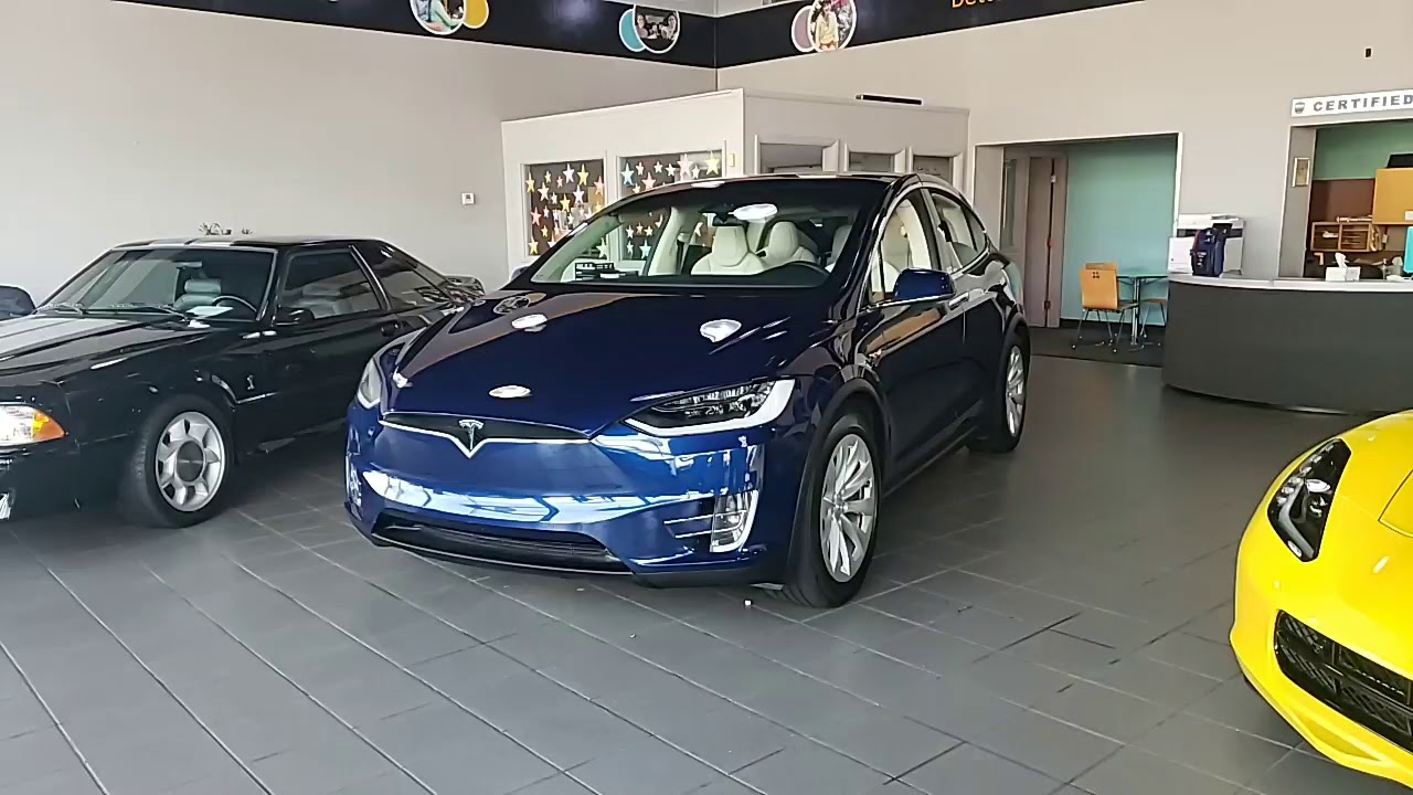 Tesla Model X P100D Xmas Mode - YouTube