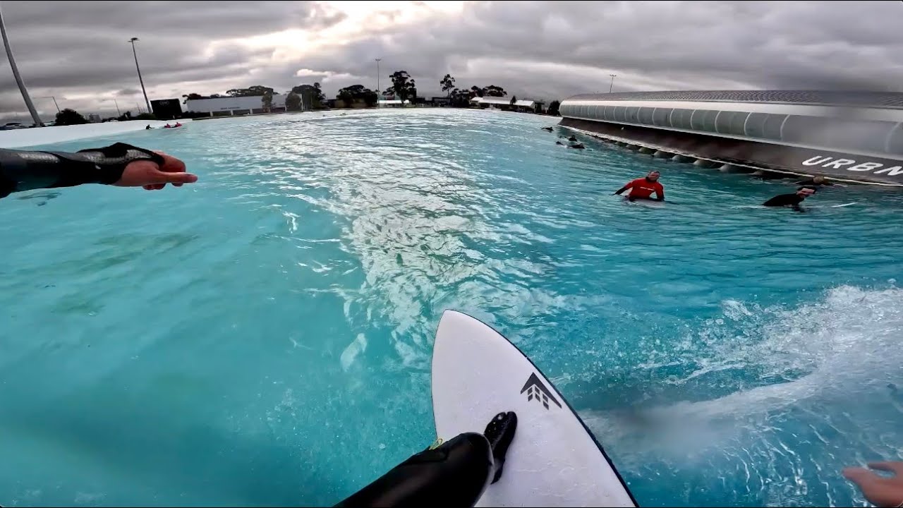 5'5" Seaside at Urban Surf & Messy Reef Break - YouTube