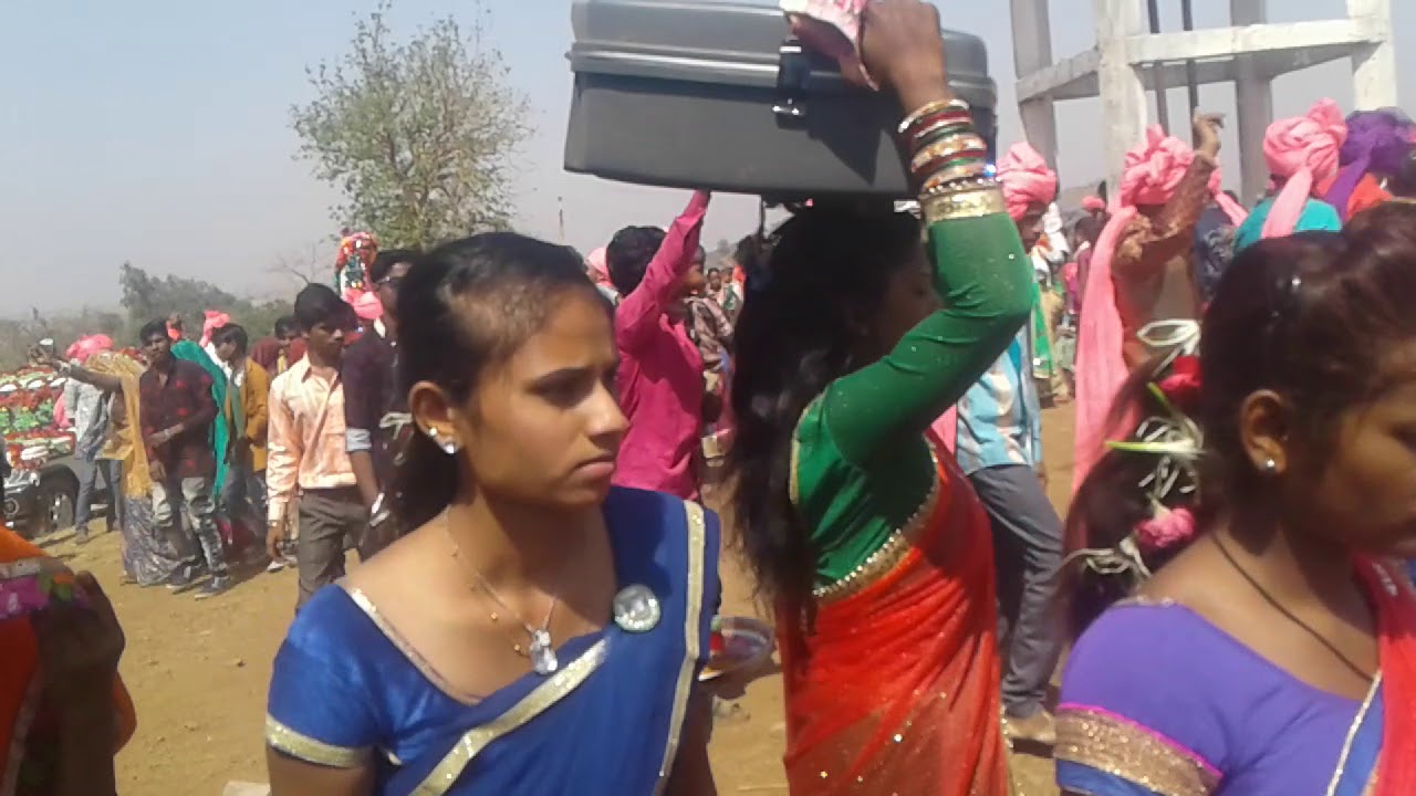 Khadada ad family marriage timli dance videos (dahod. Limkheda ) kartik ...