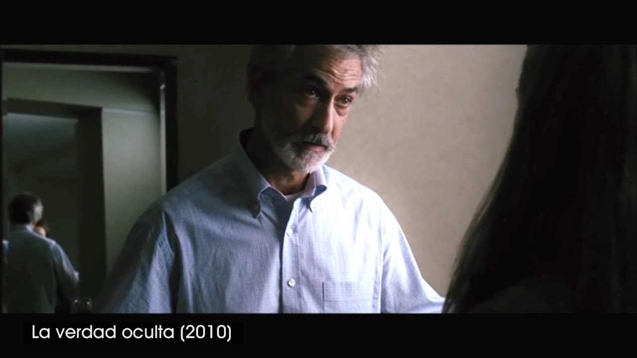 La verdad oculta (2010). La agente se reúne con el director de asuntos ...