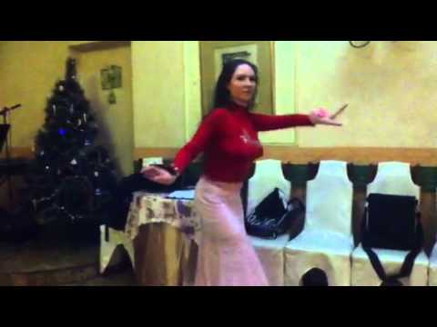Yustyna arabic dance 1 - YouTube