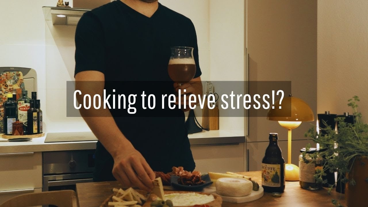 Cooking to relieve stress?! Stop thinking about work at home - YouTube