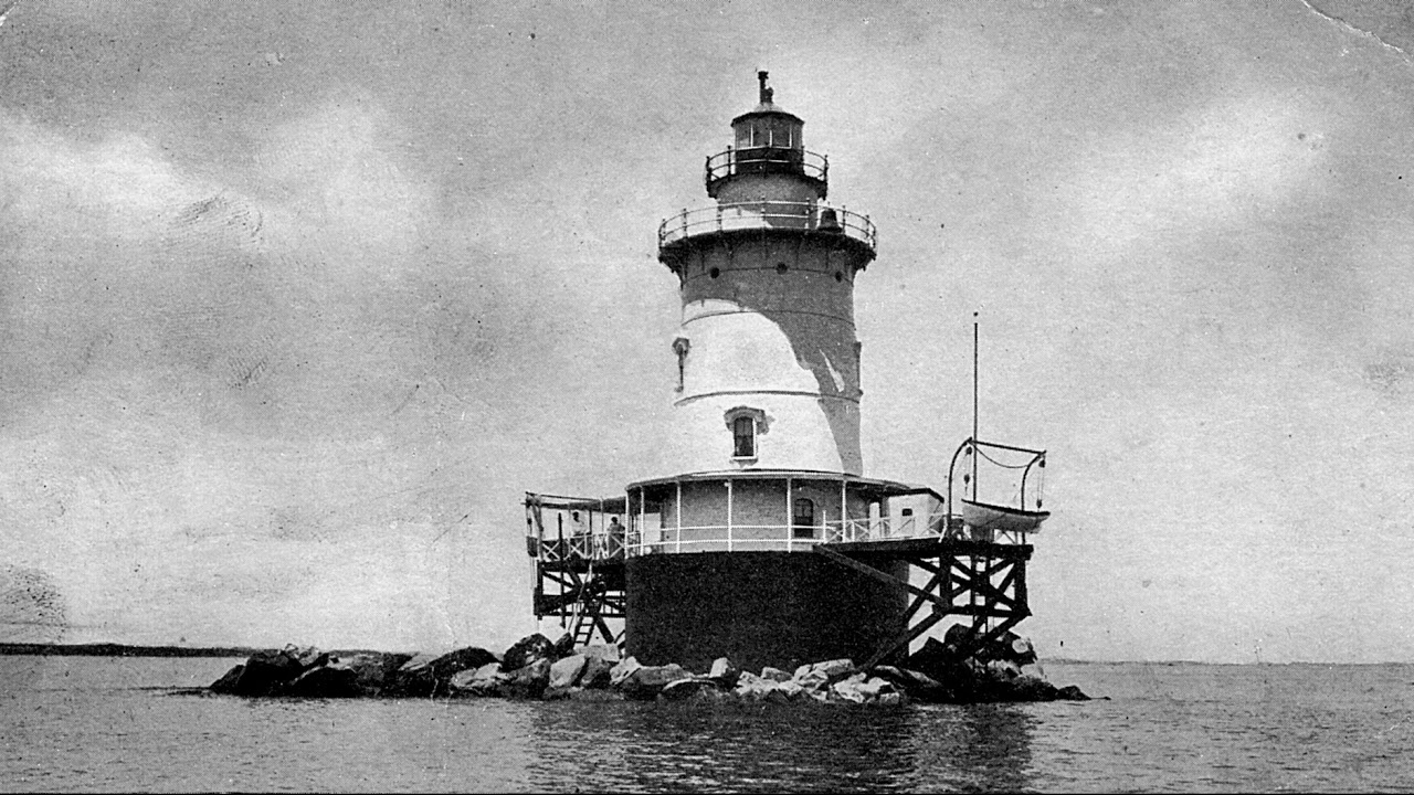 Conimicut Lighthouse Fog Bell 1912 - YouTube