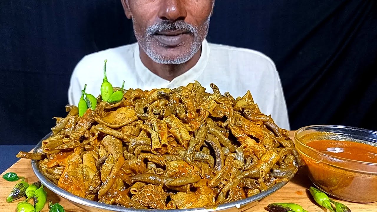 Asmr Eating:Spicy Oily Mutton Boti Curry With Rice || Green Chilli ...