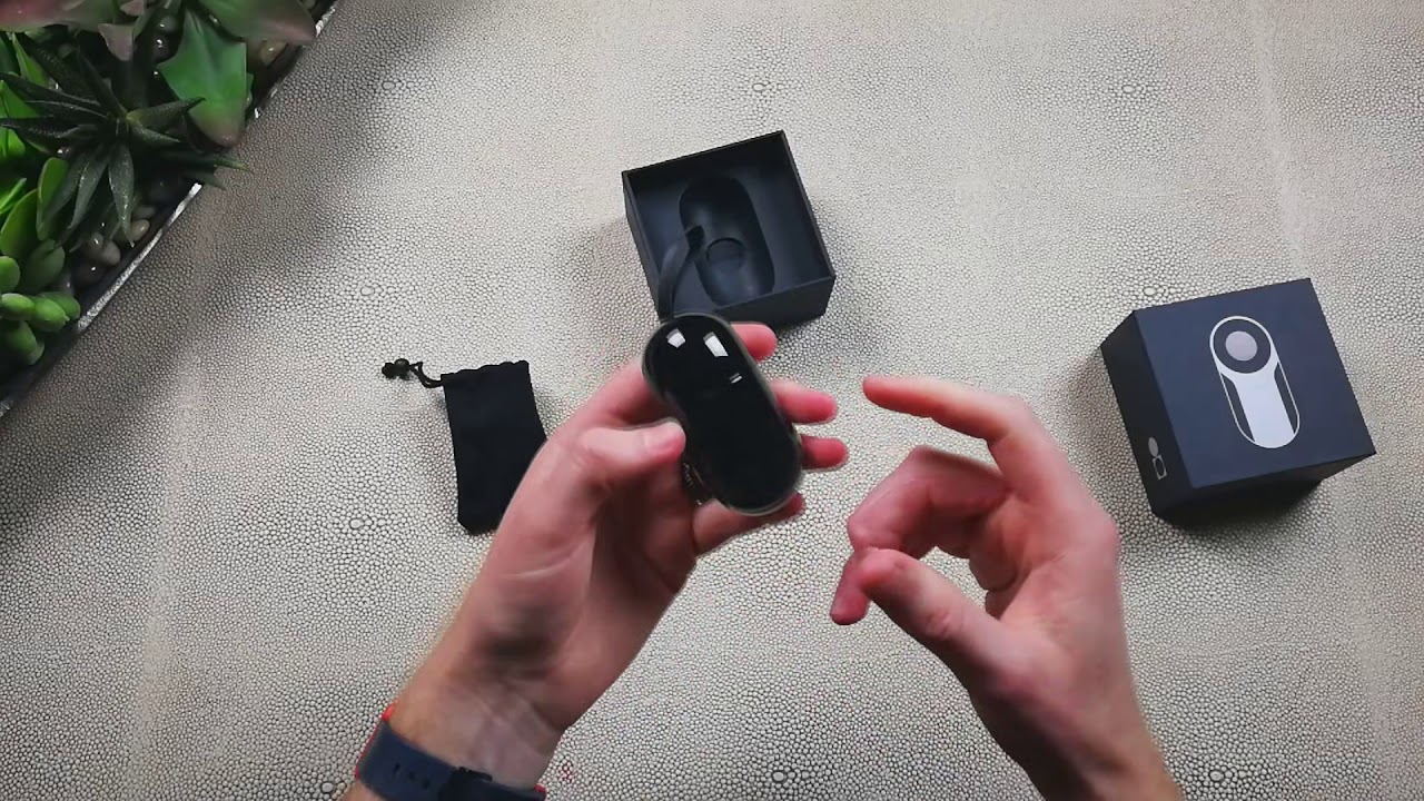 [Unboxing] Essential 360 Camera Case - YouTube