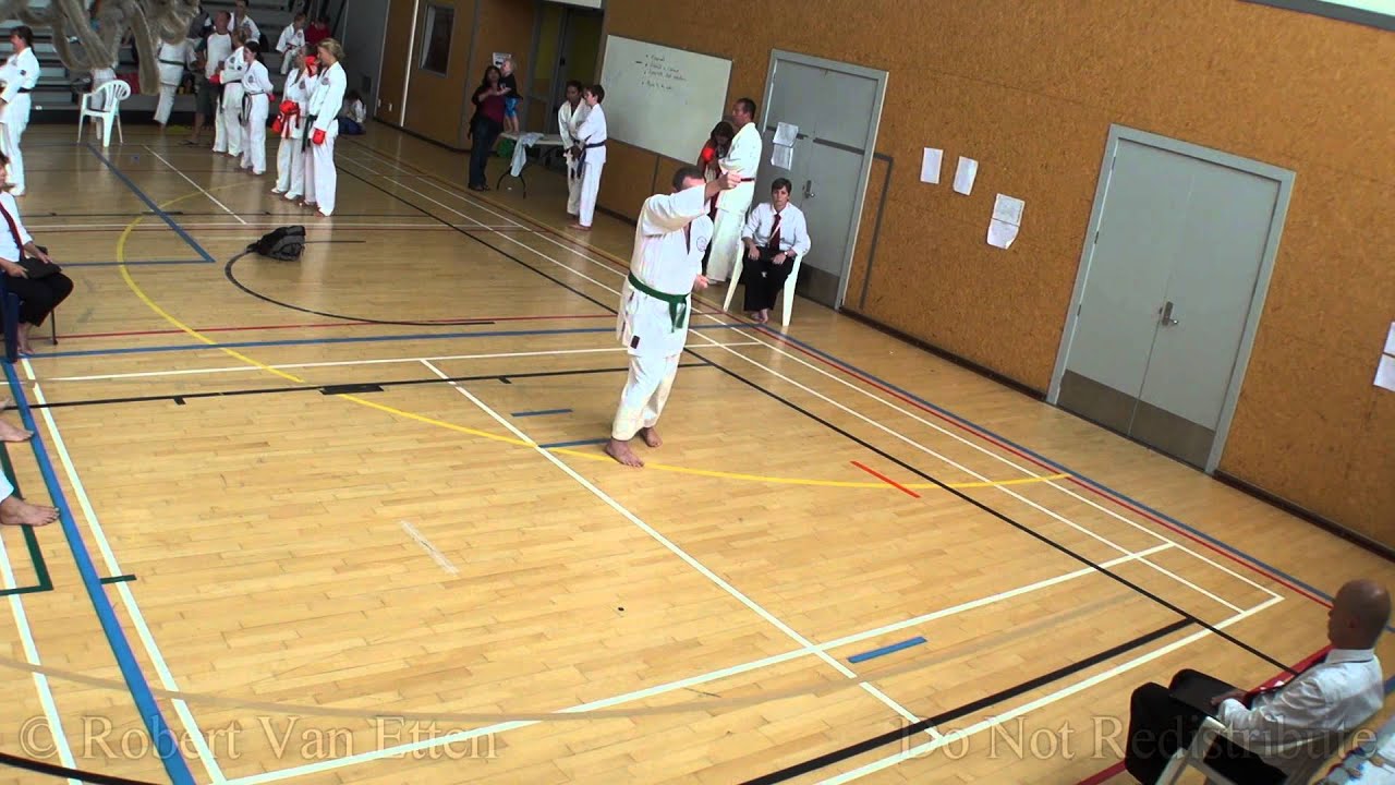 gkr akl r1 16 03 2013 ring1 45 54yrs male 6th 4th kata 02 saifa - YouTube