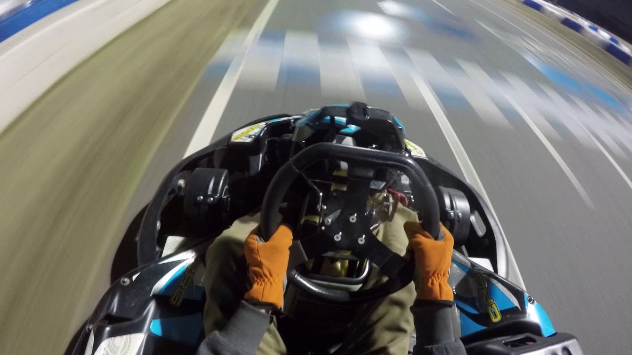 Rental Race at GoPro Motorplex.. In the FREEZING cold! - YouTube