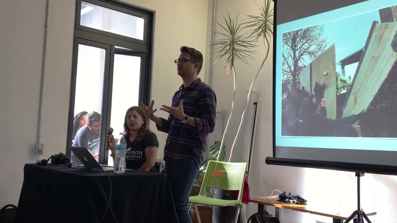 Jake Conroy: from activist to terrorist. En el 1er Simposio de ...