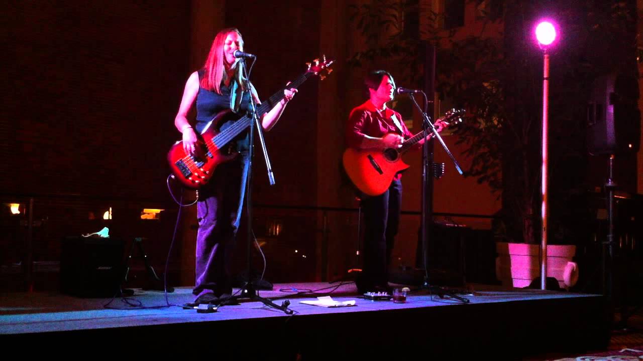 Blaze and Kelly "Life is Beautiful" - YouTube