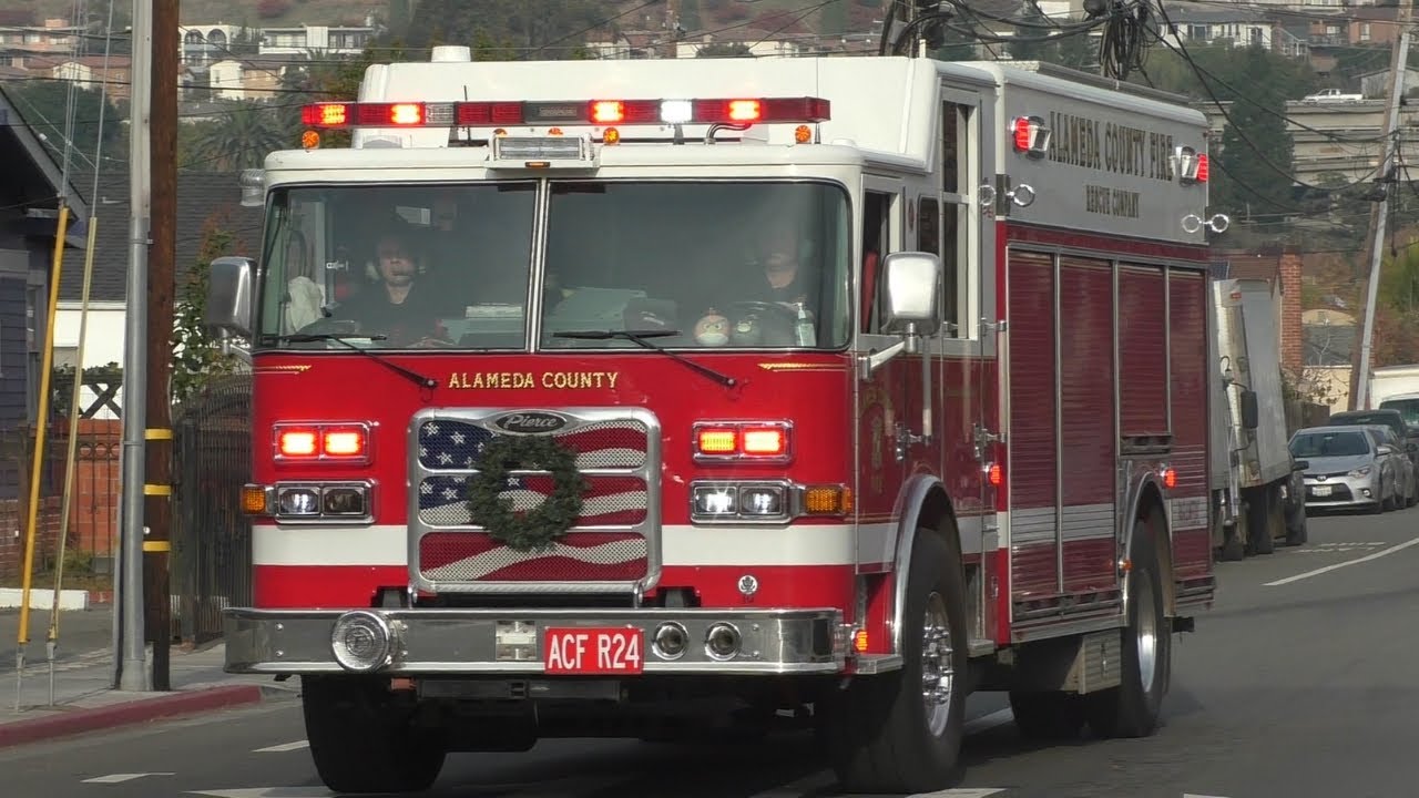 [4K] *AIR HORN* Alameda County Fire Department Rescue 24 Responding ...