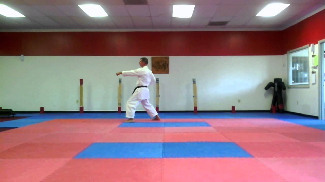 Heian Shodan Ken Bost - YouTube