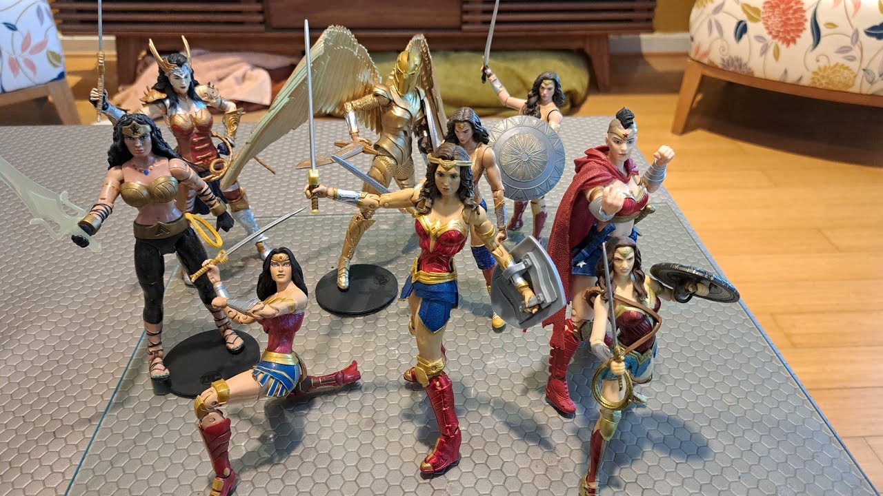 Toy Talk and Stuff 182: Over 20 Wonder Women comparison! Custom and ...