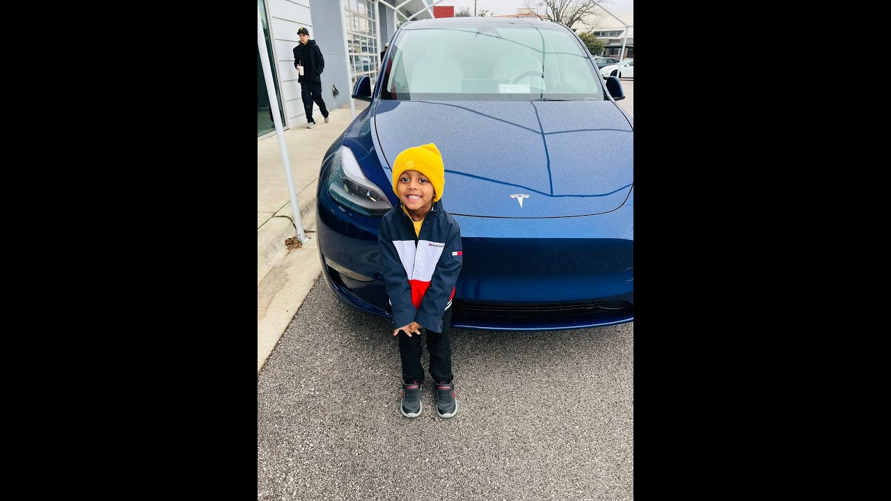 Tesla Model Y 2023 light show | how to activate light show #lightshow # ...