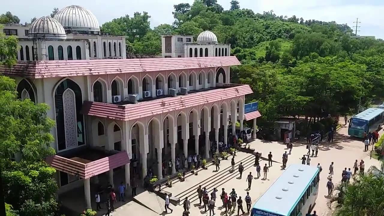 IIUC.Only one best and beautiful a private university in Bangladesh ...