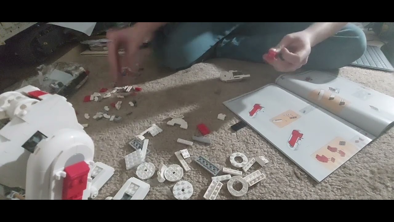 building a over 1000 piece Lego set in almost one sitting (time-lapse ...