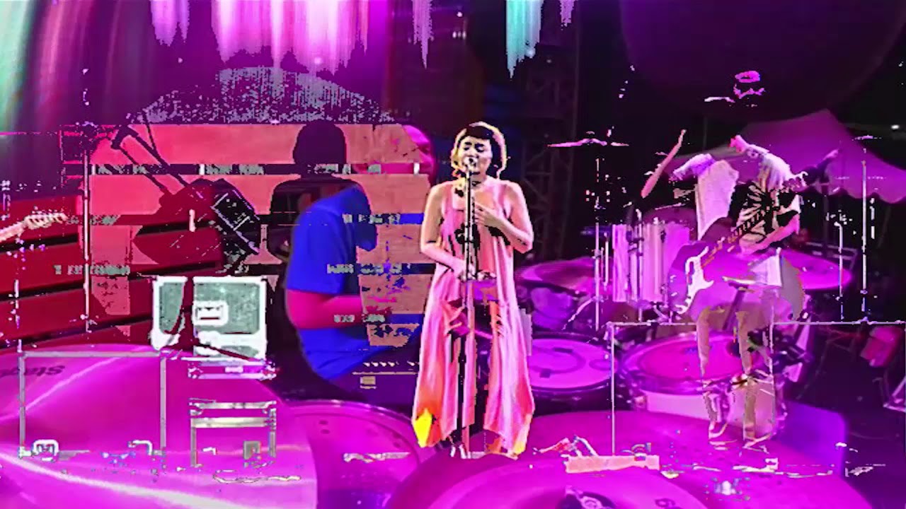 Star and Rabbit live banjarmasin - YouTube