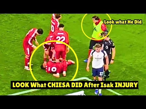 Federico Chiesa REACTION as he DID THIS To Alexander Isak After Injury against Tottenham 