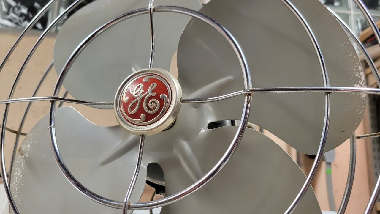 Vintage General Electric Standard 12" Table Fan - YouTube