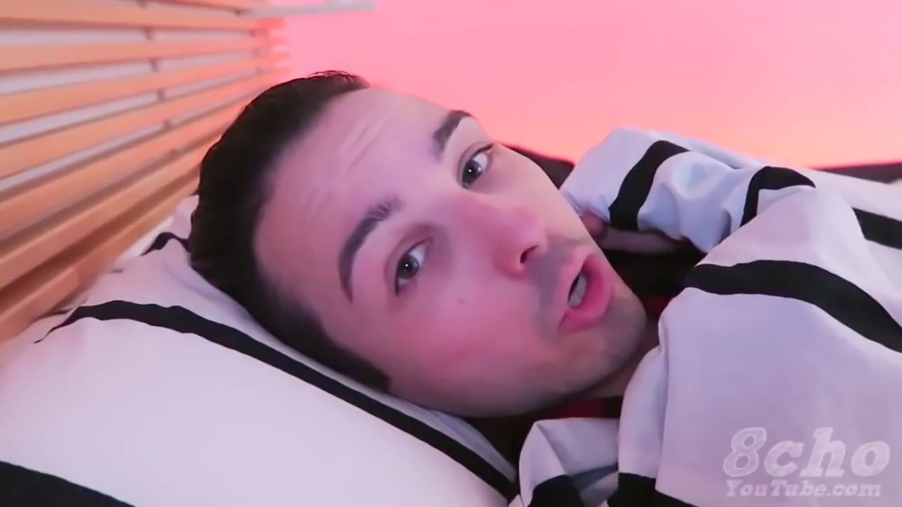 A veces veo muertos 8cho - YouTube