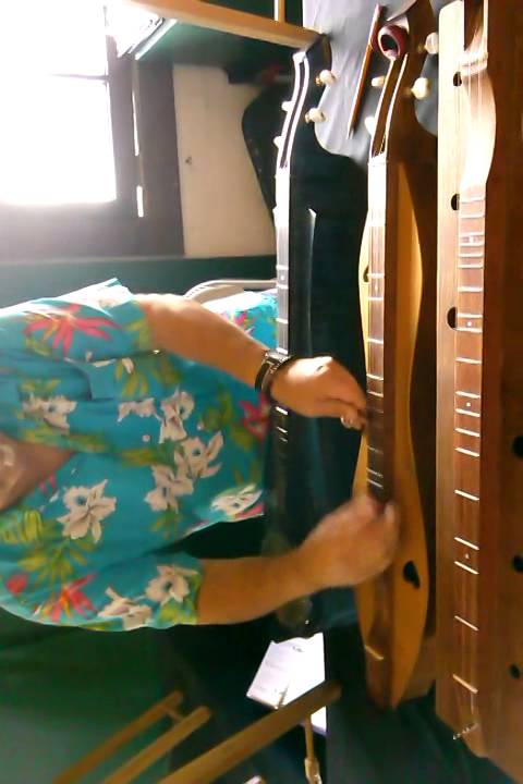 Resonator Dulcimer Demo - YouTube
