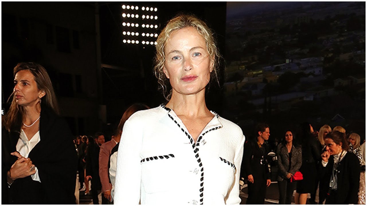 Supermodel Carolyn Murphy, 48, Makes Rare Appearance At Chanel Show In ...