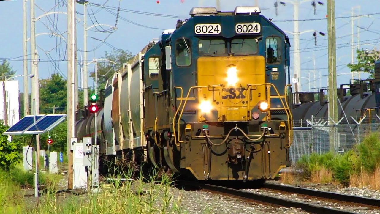 Conrail CASO Train SC21 w/ Dual SD40-2s - YouTube