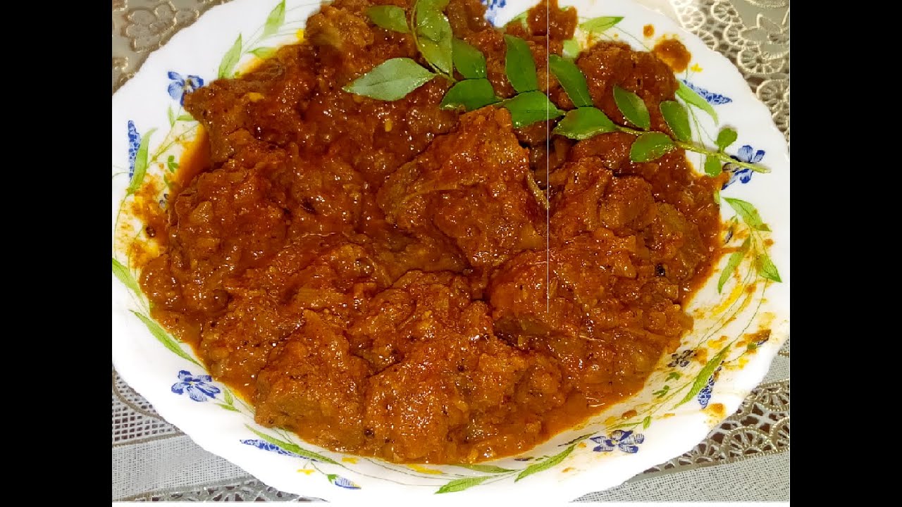 KERALA STYLE MUTTON CURRY - YouTube