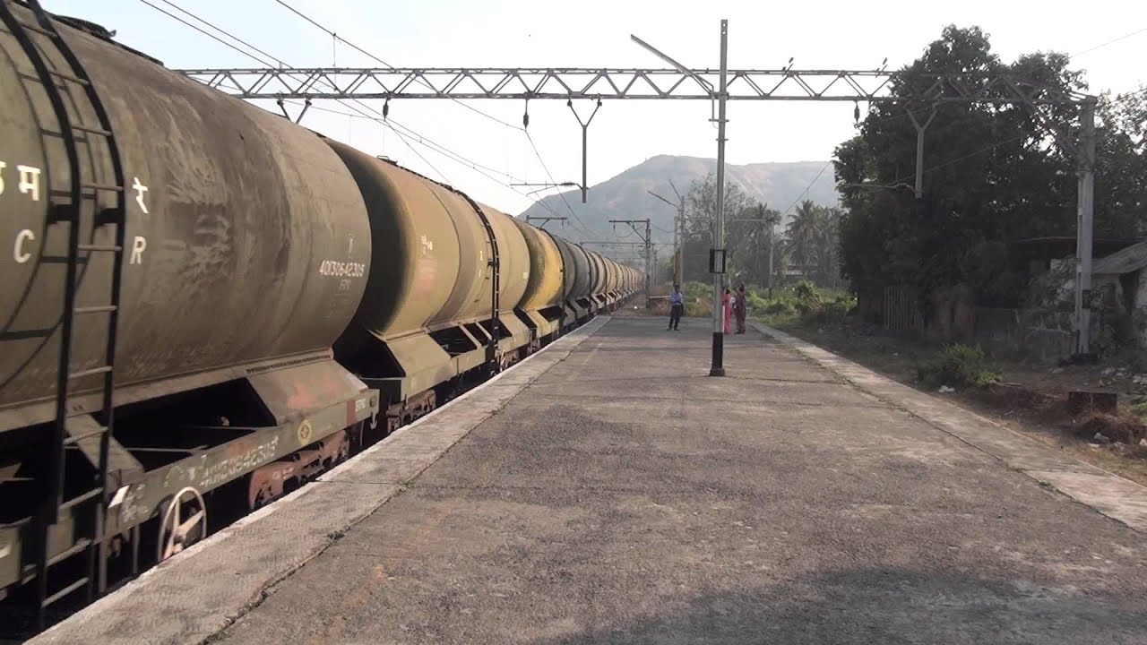 OIL TANKER LOAD BENDING A CURVE AND THROWING SOME DUST AT NERAL JN ...