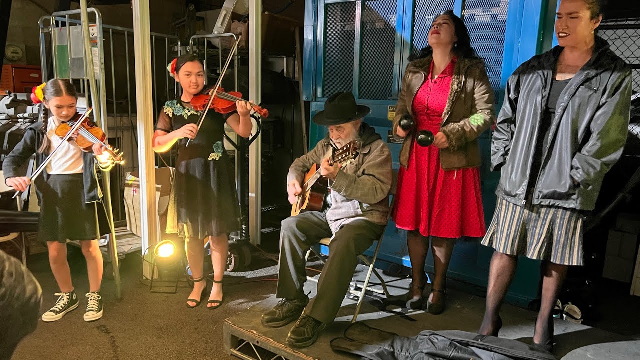 “Los Aretes” with Anastacio Castillo, Chrystal, Sonya, Beyah & Ina at ...